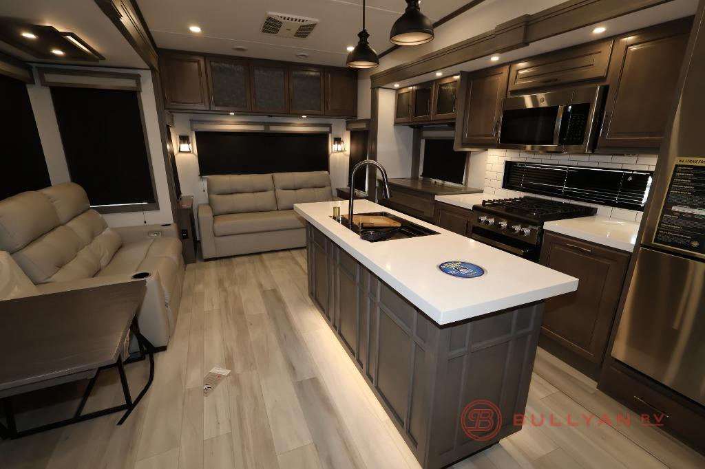 New 2025 Grand Design Solitude 310GK Fifth Wheel at Bullyan RV Center ...