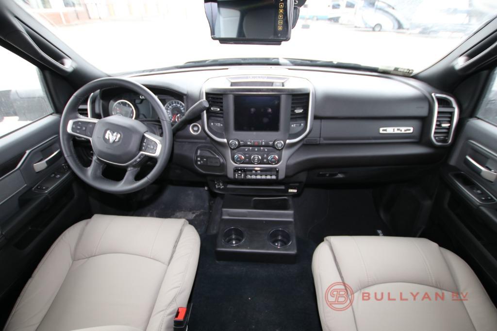 New 2024 Dynamax isata 5 34DS Motor Home Super C - Diesel at Bullyan RV ...