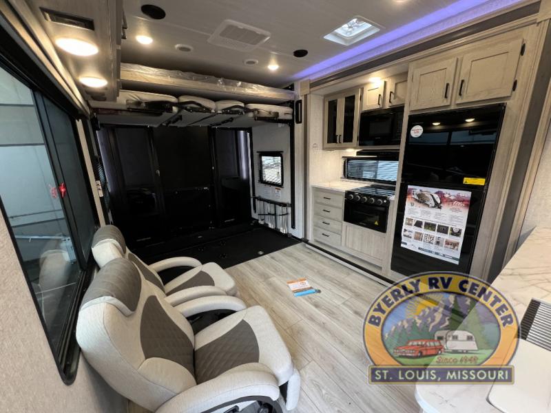 New 2024 EAST TO WEST Alta 2870KTH Toy Hauler Travel Trailer at Byerly ...