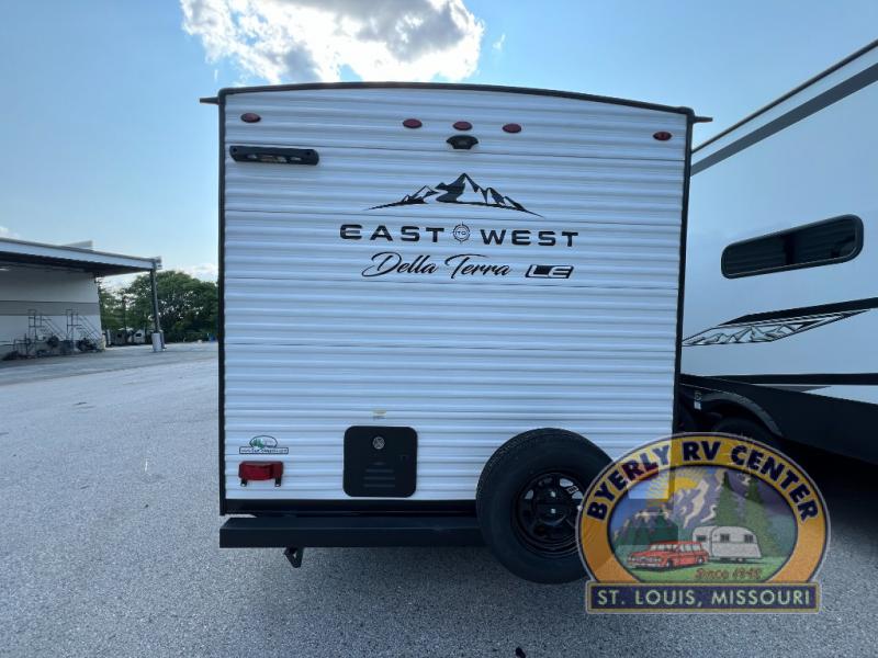 New 2025 EAST TO WEST Della Terra LE 255BHLE Travel Trailer at Byerly RV | Eureka, MO | #18426