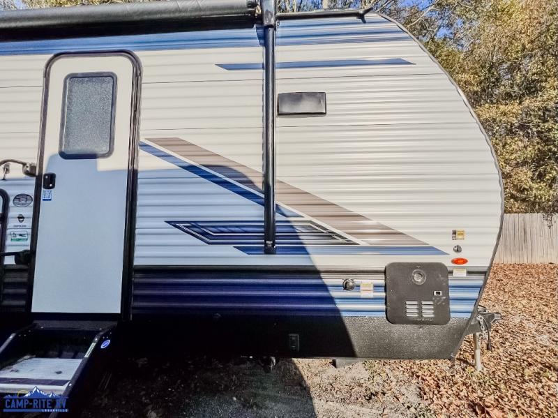 New 2024 Palomino Puma 26FKDS Travel Trailer at Camp-Rite RV ...