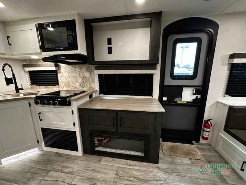 New 2026 Venture RV Campbound 241CRD For Sale in Troy, OH (3412222)