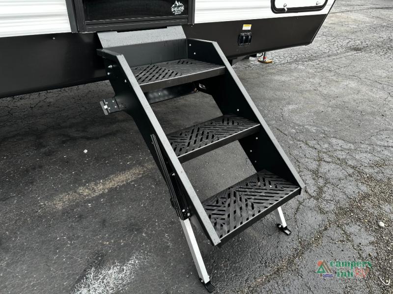 New 2026 Venture RV Campbound 241CRD For Sale in Troy, OH (3412222)