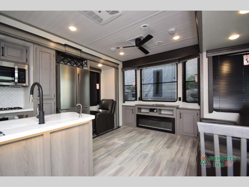 New 2024 Keystone RV Residence 401MBNK Destination Trailer at Campers ...