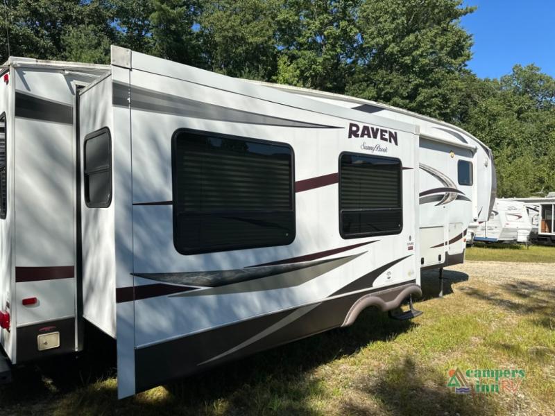 Used 2013 Winnebago Raven Raven 3250RE Fifth Wheel at Campers Inn ...