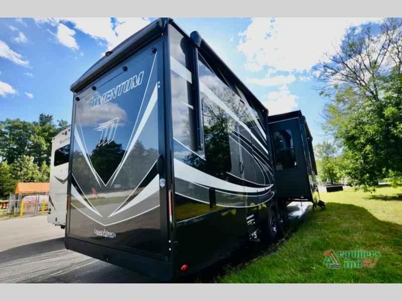 New 2024 Grand Design Momentum 397THS Toy Hauler Fifth Wheel at Campers ...