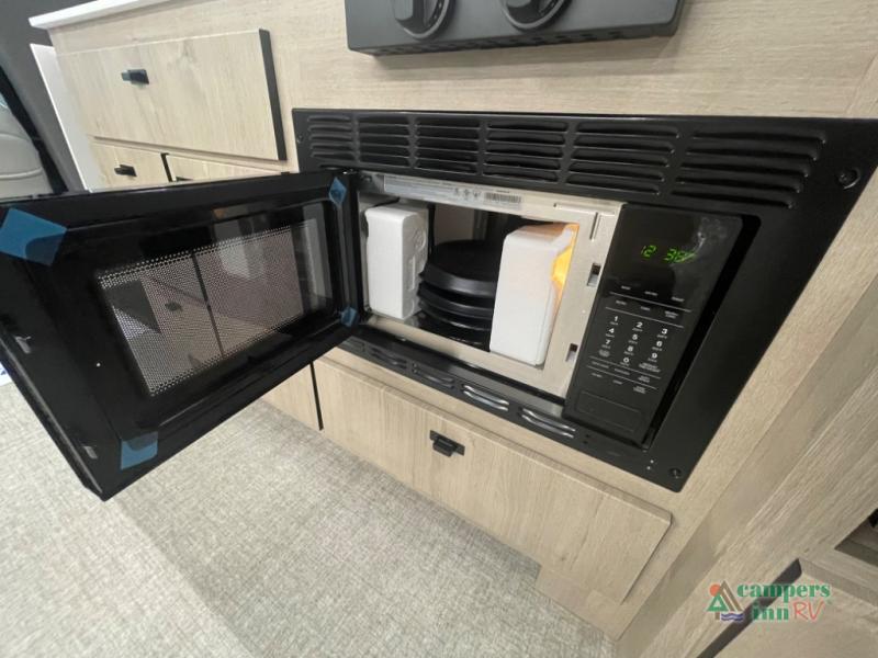 New 2025 Grand Design Lineage 25FW Motor Home Class C at Campers Inn | Merrimack, NH | #98841