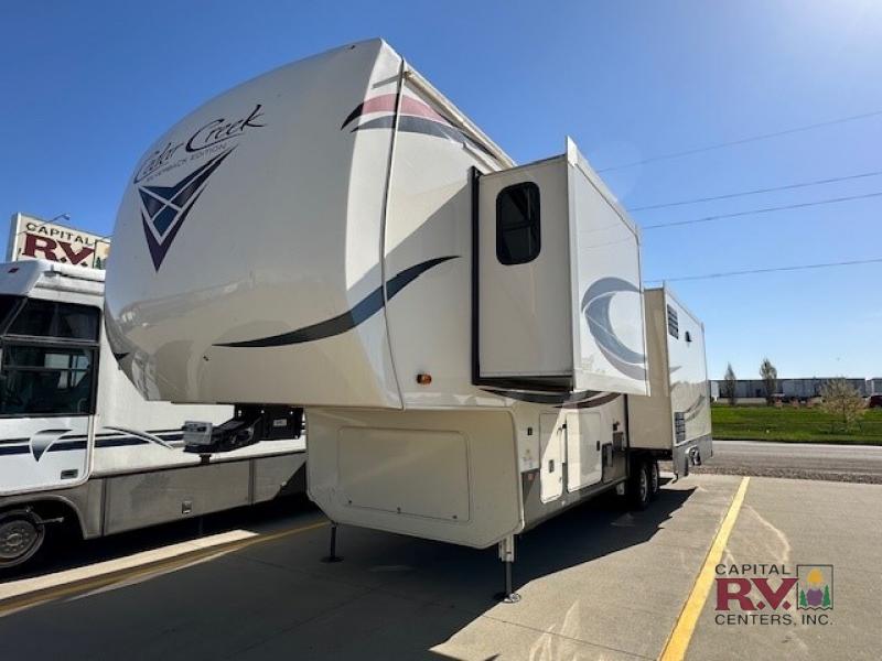 Used 2020 Forest River RV Cedar Creek Silverback 31IK Fifth Wheel at ...