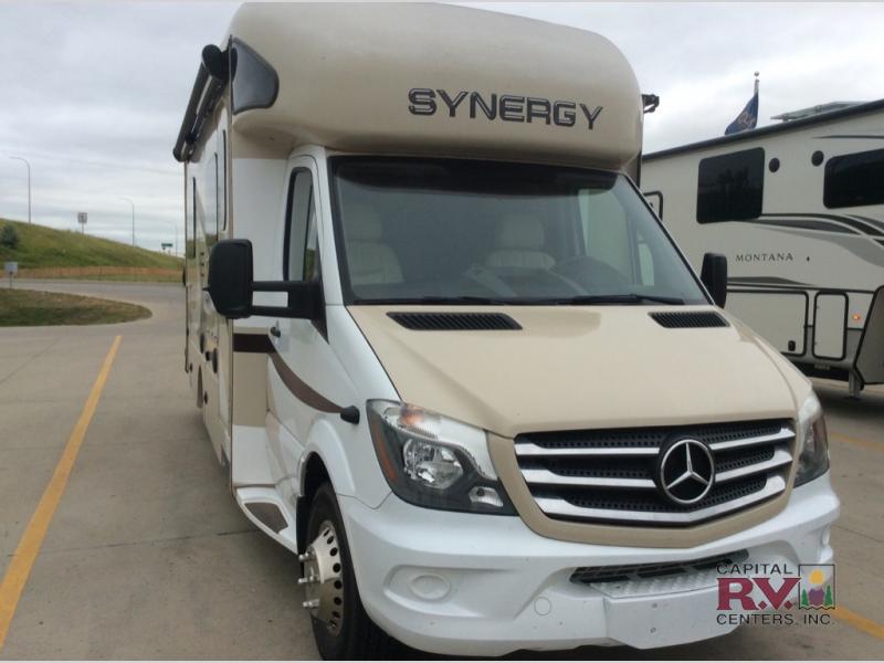 Used 2018 Thor Motor Coach Synergy TT24 Motor Home Class C - Diesel at ...