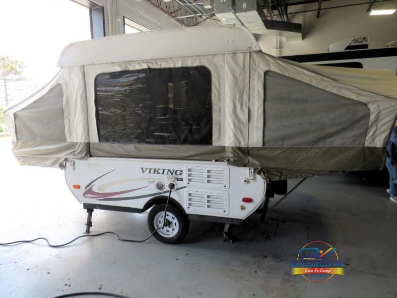 Used 2011 Viking Epic Epic 1706 Folding Pop-Up Camper at Chesaco RV ...