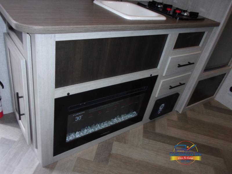 New 2024 CrossRoads RV Zinger Lite 18BH Travel Trailer at Chesaco RV ...