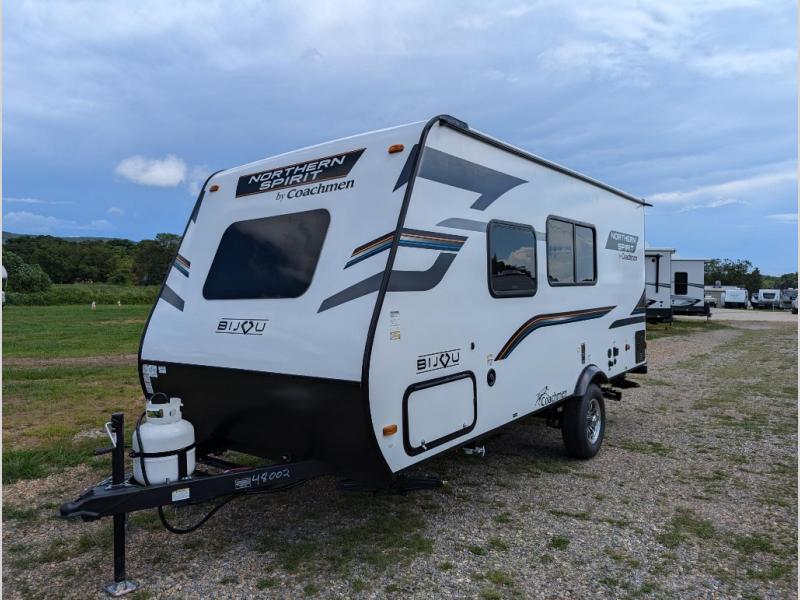 New 2025 Coachmen RV Northern Spirit Bijou 18RBB Travel Trailer at ...