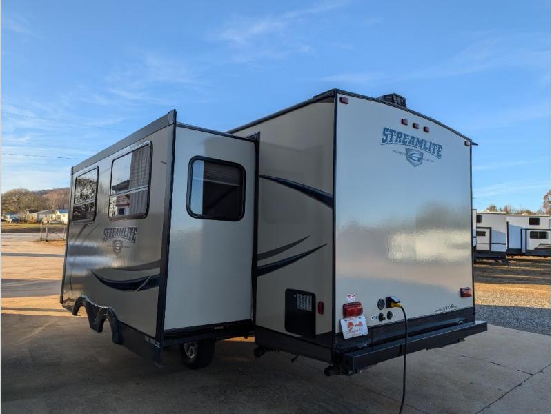 Used 2015 Gulf Stream RV Streamlite Champagne Series 26QBS Travel ...