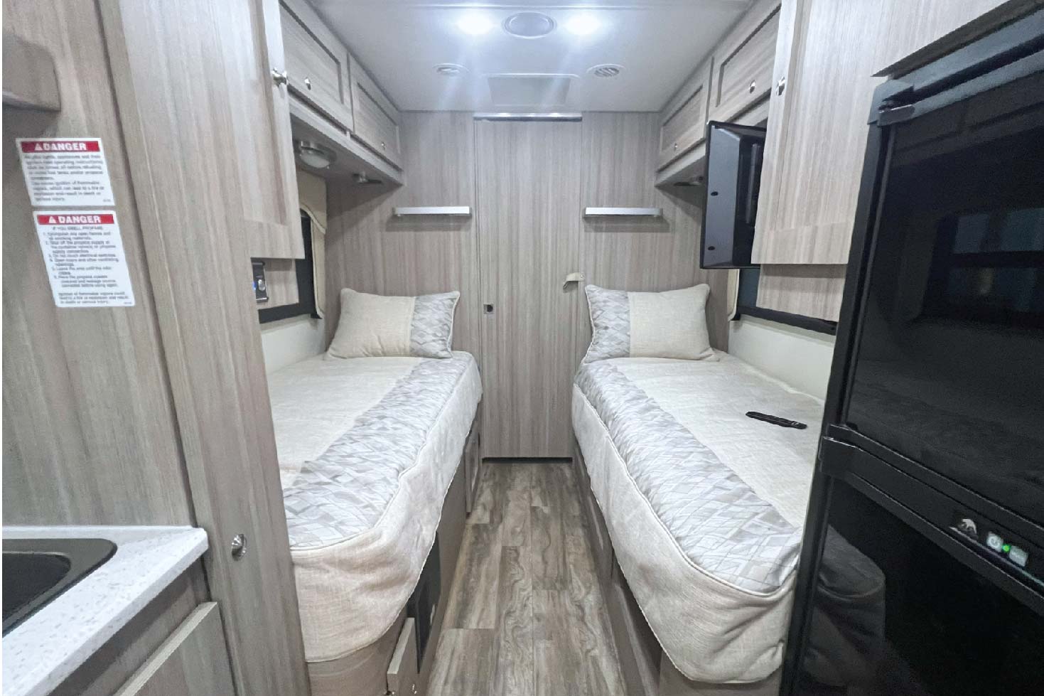 Platinum 3 Coach House RV in Nokomis, FL