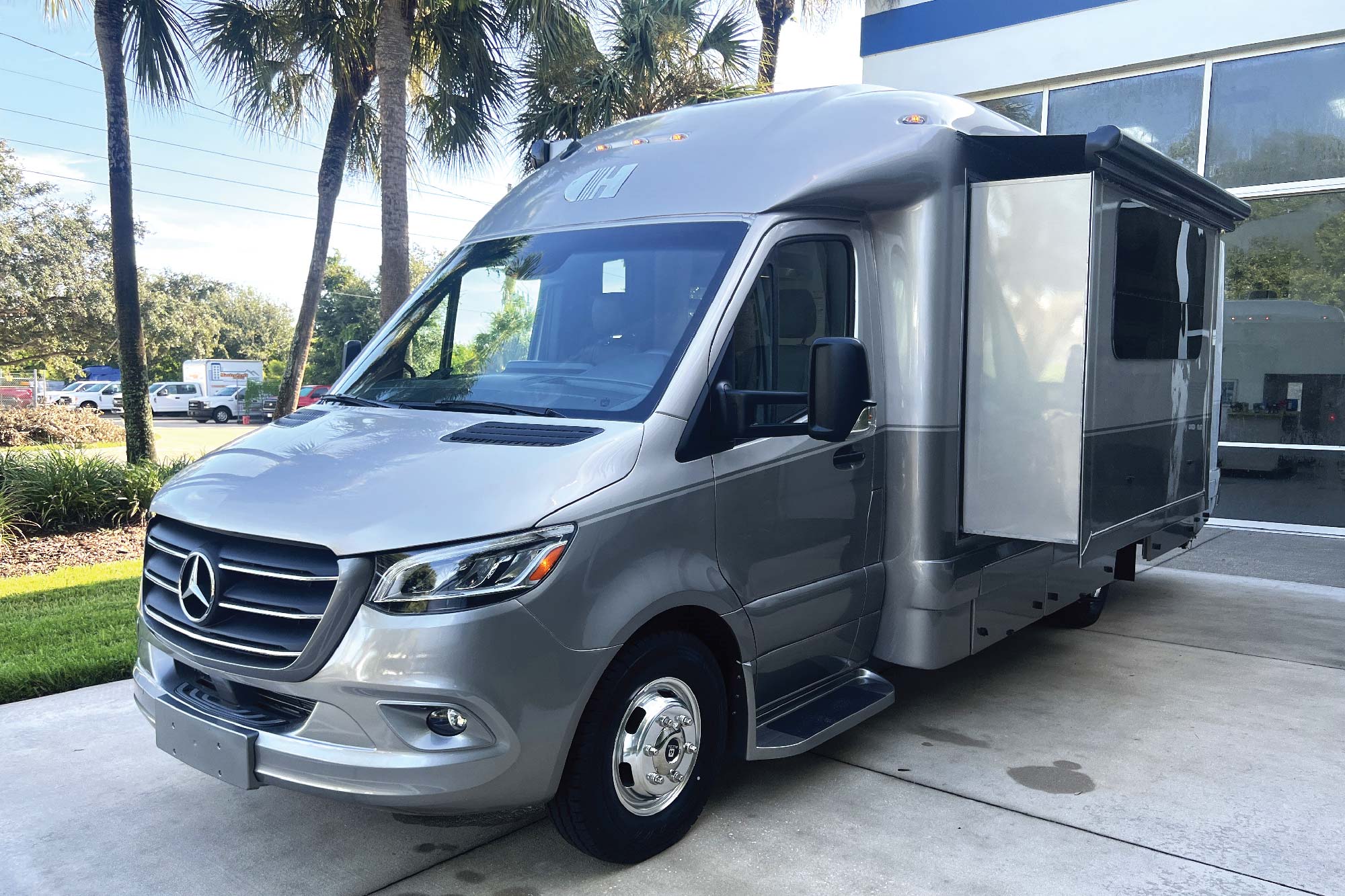 Platinum2-241xl Coach House RV in Nokomis, FL