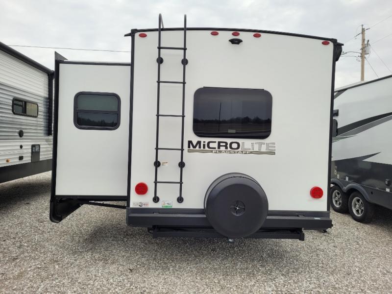 New 2024 Forest River RV Flagstaff Micro Lite 25FKBS Travel Trailer at ...