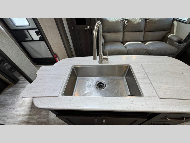 Used 2020 Grand Design Reflection 31MB Fifth Wheel at Colaw RV ...