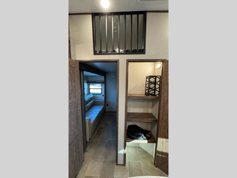 Used 2021 KZ Durango Gold G382MBQ Fifth Wheel at Colaw RV | Carthage ...