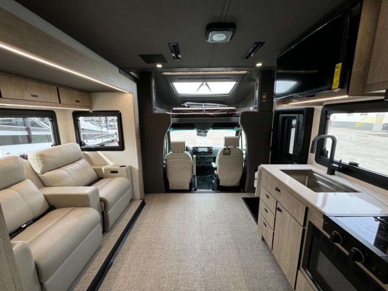New 2025 Grand Design Lineage 25FW Motor Home Class C - Diesel at ...