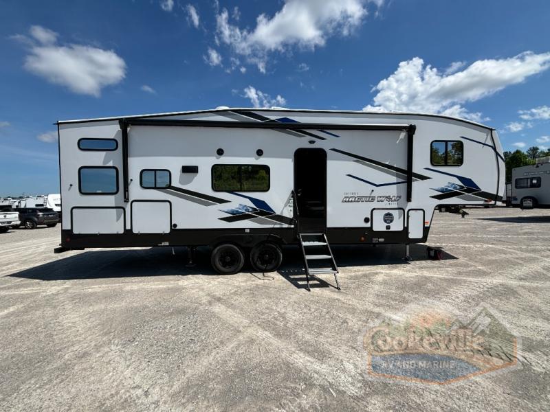 New 2024 Forest River RV Cherokee Arctic Wolf 278BHS Fifth Wheel at ...