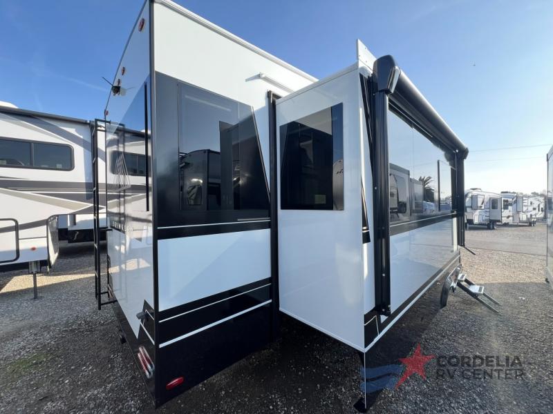 New 2025 Brinkley Model Z 3300 Fifth Wheel at Cordelia RV | Fairfield ...