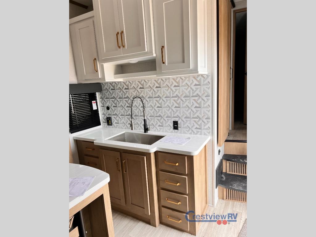 New 2024 Keystone RV Raptor 352 Toy Hauler Fifth Wheel at Crestview RV ...