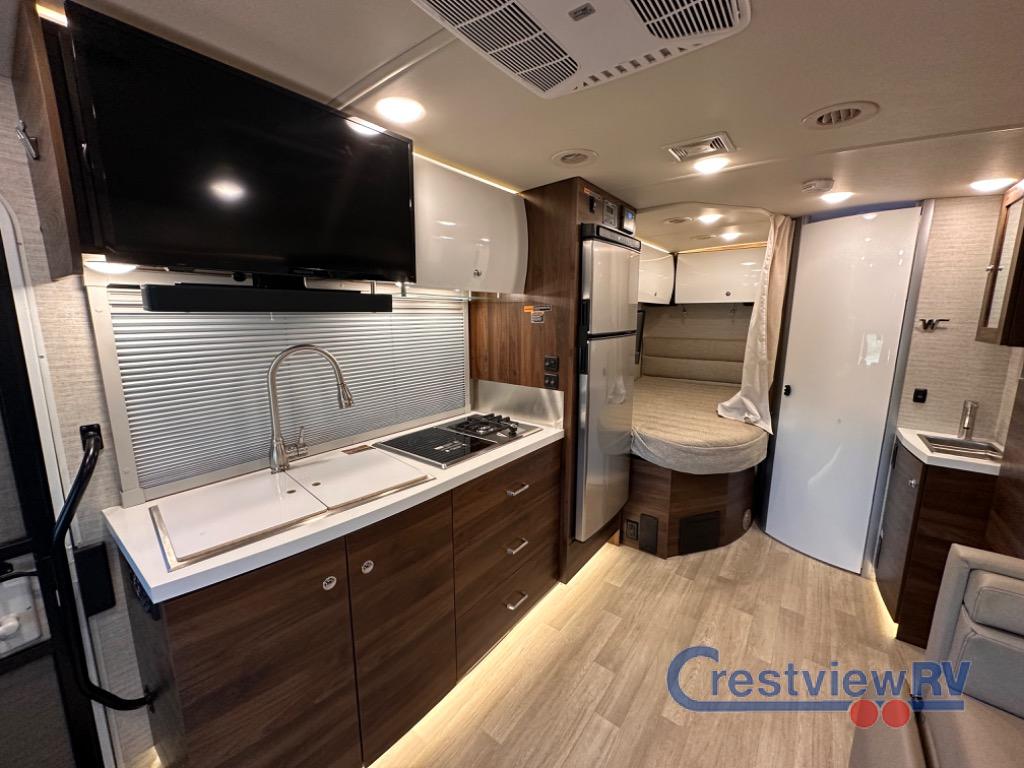 New 2025 Winnebago Navion 24J Motor Home Class C - Diesel at Crestview ...