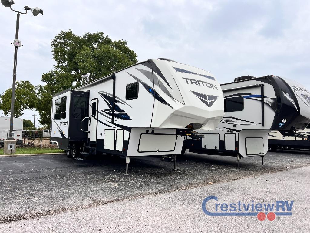 Used 2020 Dutchmen RV Triton 3551 Toy Hauler Fifth Wheel at Crestview ...