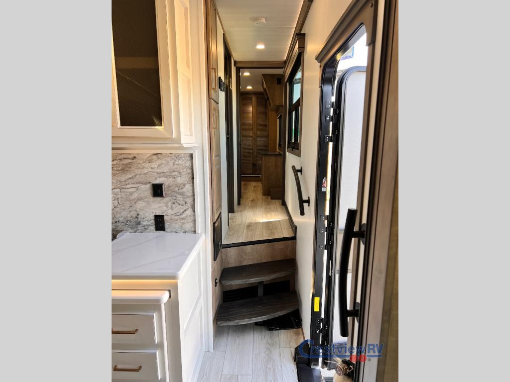 New 2025 Keystone RV Montana 3231CK Fifth Wheel at Crestview RV ...
