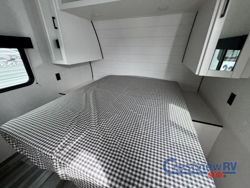New 2026 Jayco Jay Flight SLX 210QB Travel Trailer at Crestview RV ...
