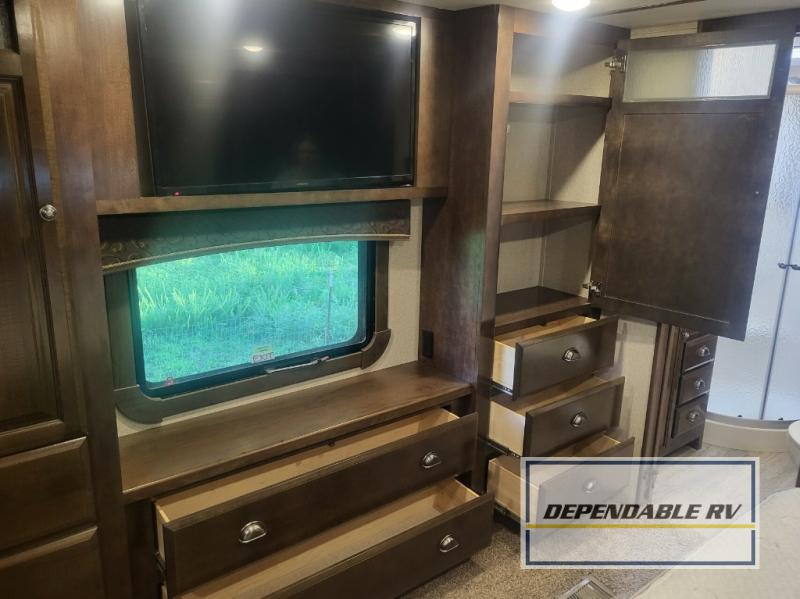 Used 2018 Redwood RV Redwood 3821RL Fifth Wheel at Dependable RV ...