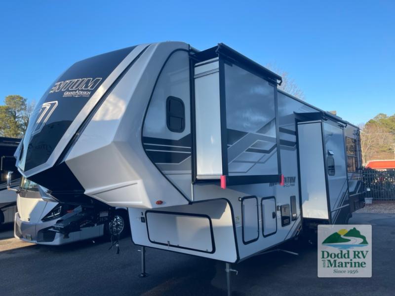 New 2025 Grand Design Momentum G-Class 320G Toy Hauler Fifth Wheel at ...