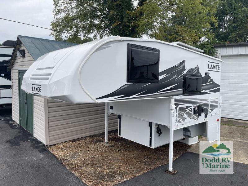 New 2023 Lance Lance Truck Campers 650 Truck Camper at Dodd RV and ...