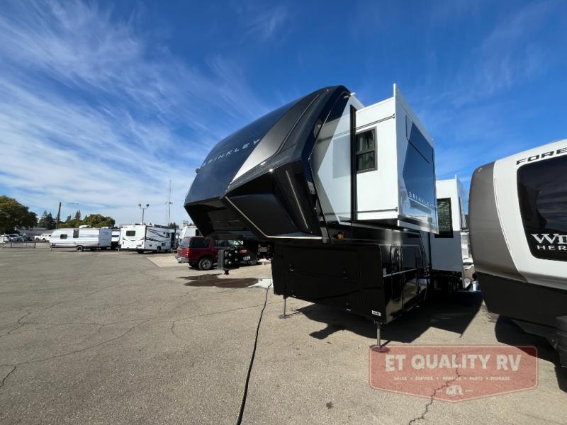 New 2025 Brinkley Model G 3950 Fifth Wheel at ET Quality RV | Yuba City ...