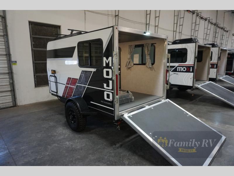 Used 2024 Eclipse Iconic Mojo 10BD Toy Hauler Travel Trailer at Family ...