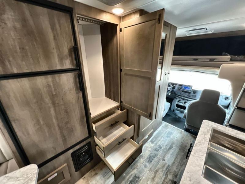 New 2025 Adventurer LP Class C Adventurer 19RD Motor Home Class C at ...