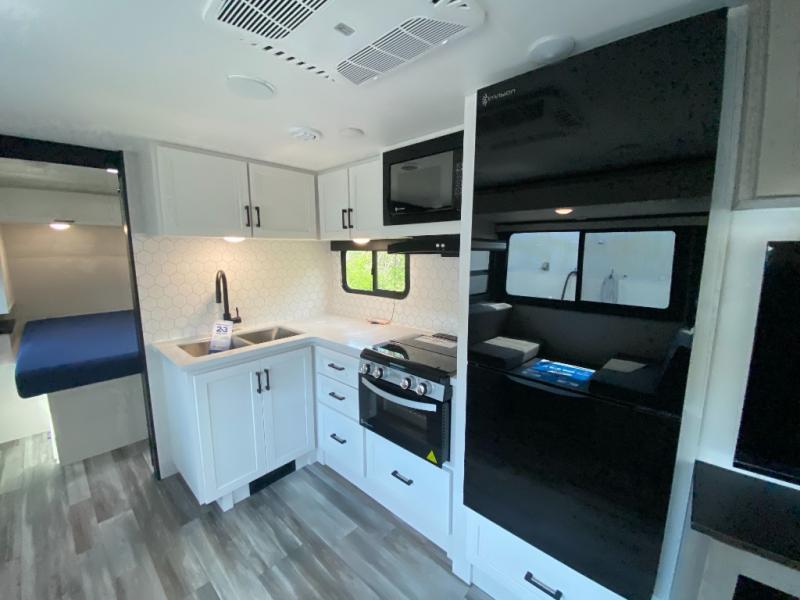 New 2025 Jayco Jay Feather 25RB Travel Trailer at Fretz RV | Souderton ...