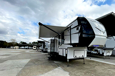 Dallas TX RV Dealer | 5th Wheels, Travel Trailers, Toy Hauler RVs For Sale