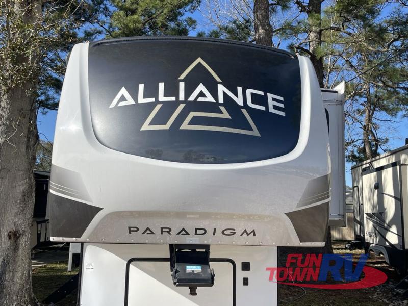 Used 2023 Alliance RV Paradigm 395DS Fifth Wheel at Fun Town RV ...