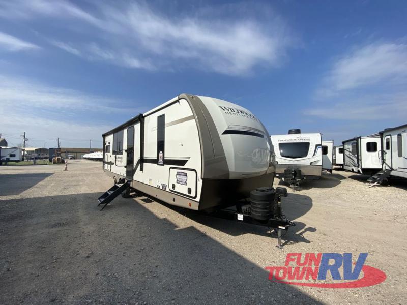 New 2024 Forest River RV Wildwood Heritage Glen Hyper-Lyte 27RKHL ...
