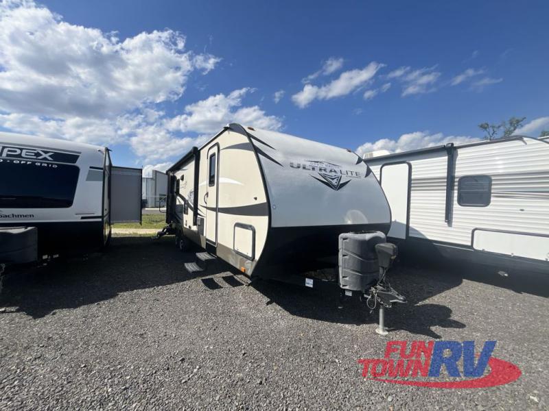 Used 2016 Highland Ridge RV Open Range Ultra Lite UT2710RL Travel ...