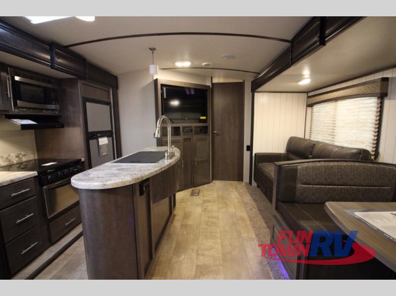 New 2018 CrossRoads RV Sunset Trail Super Lite 331BH Travel Trailer at ...