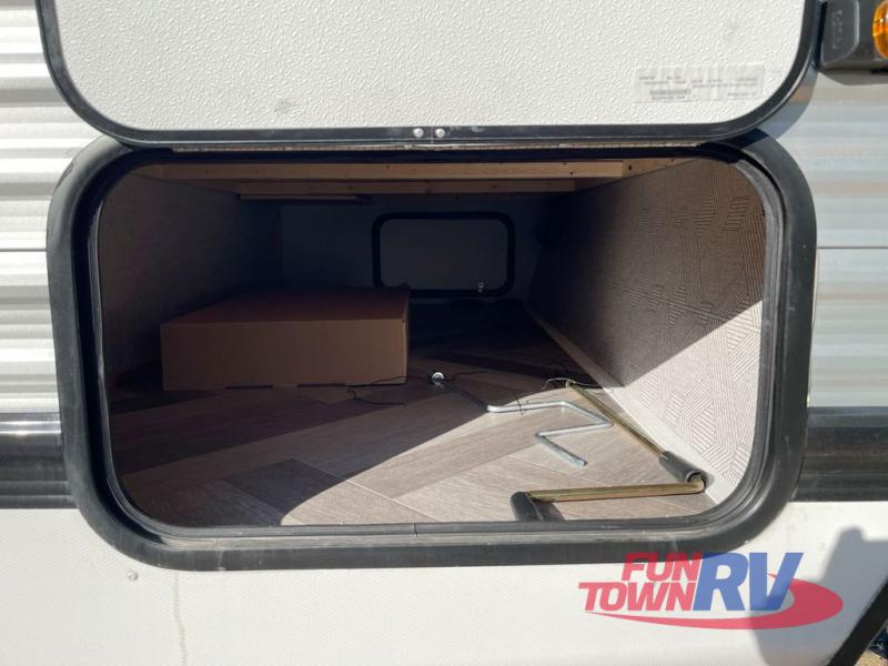 New 2024 CrossRoads RV Fun Time 333SK Travel Trailer at Fun Town RV ...