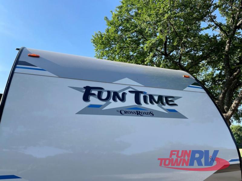 New 2024 CrossRoads RV Fun Time 285SK Travel Trailer at Fun Town RV ...