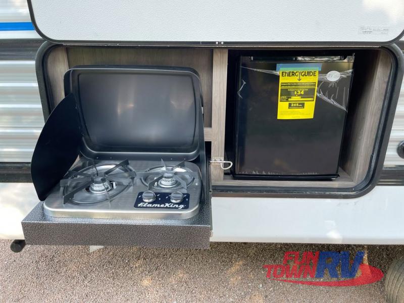 New 2024 CrossRoads RV Fun Time 285SK Travel Trailer at Fun Town RV ...