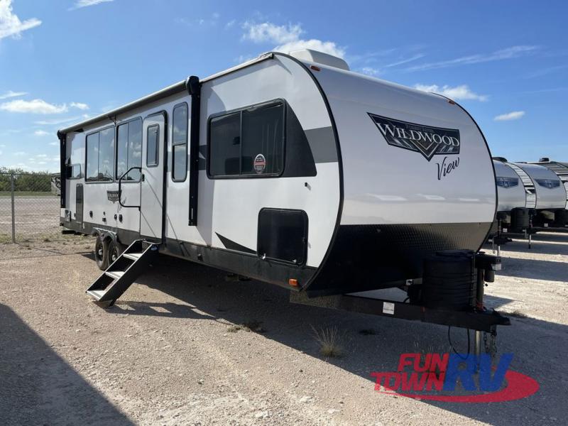 Used 2024 Forest River RV Wildwood 29VIEWX Travel Trailer at Fun Town ...