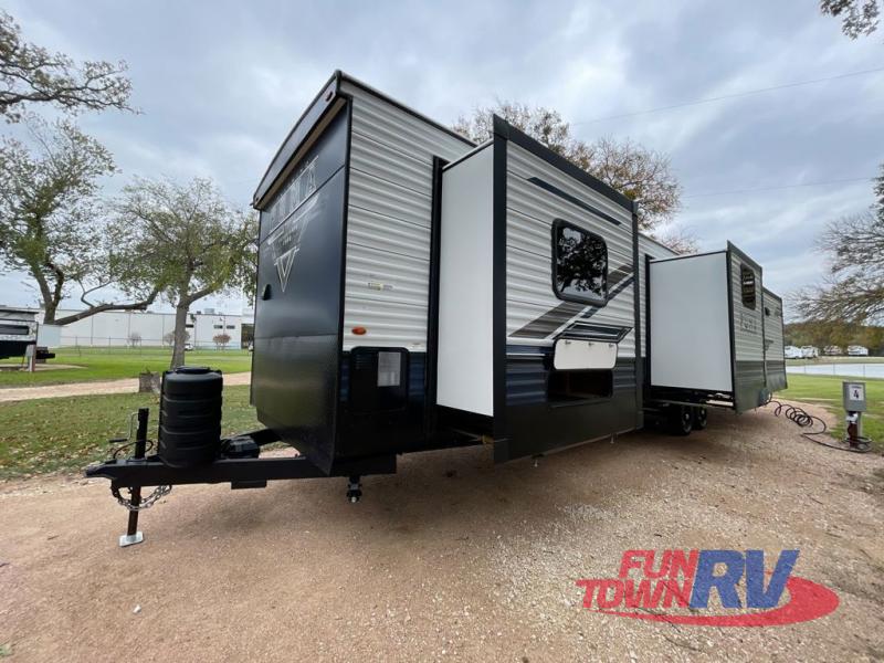 New 2024 Palomino Puma Destination 38RLB Destination Trailer at Fun ...