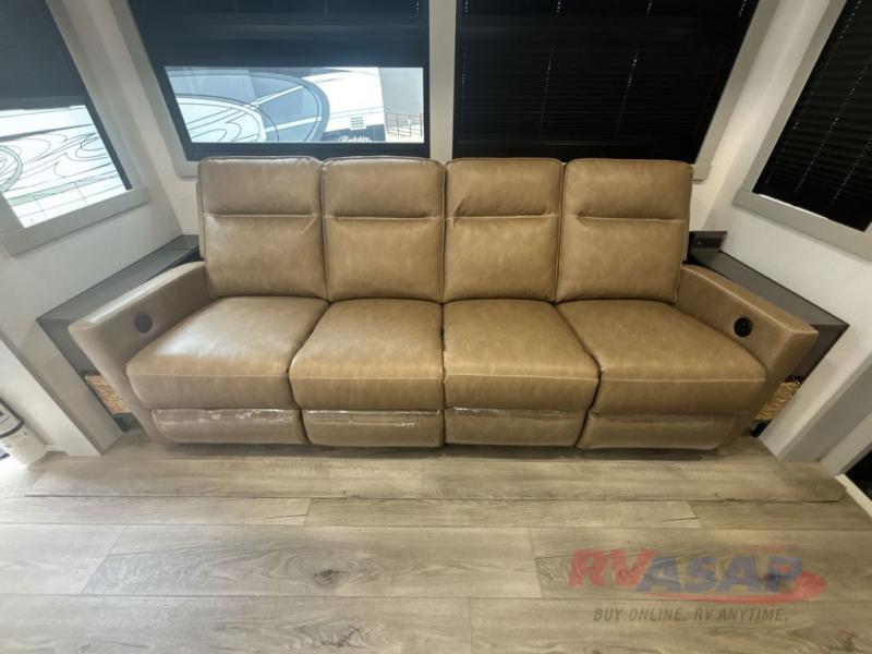 New 2025 Brinkley Model G 4000 Toy Hauler Fifth Wheel at Fun Town RV ...