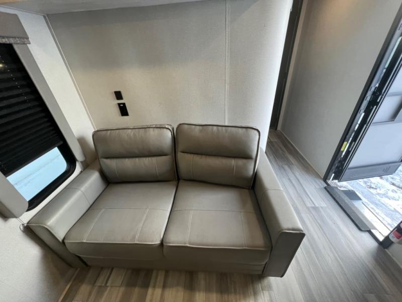 Used 2021 Keystone RV Sprinter Limited 320MLS Travel Trailer at Gavins ...