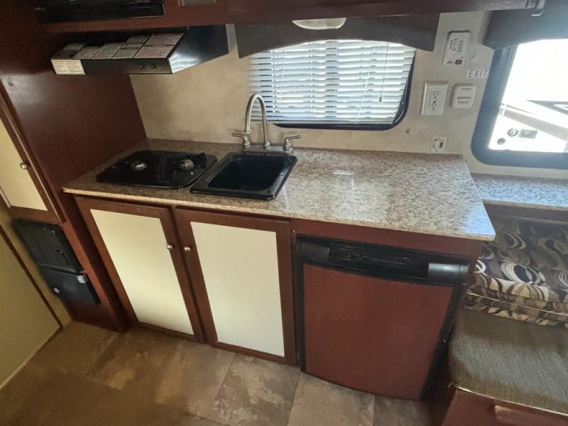 Used 2013 Coachmen RV Clipper Ultra-Lite 16B Travel Trailer at Gavins ...